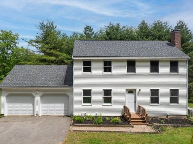 11 Lovell Rd, Stratham, NH 03885