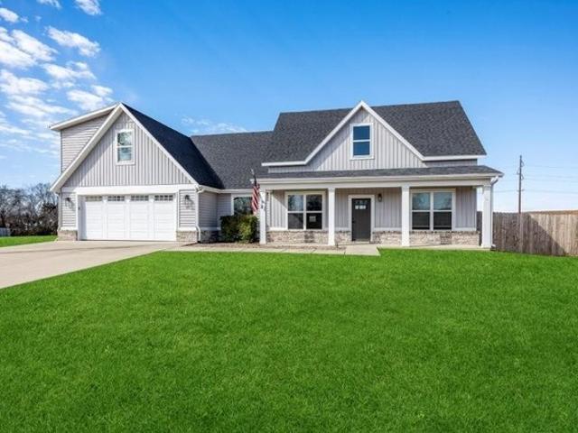 11 McDole Ln, Bella Vista, AR 72715