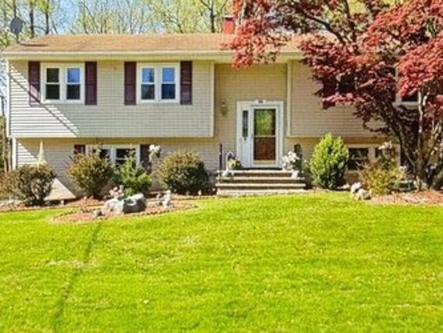 11 McGarrah Rd, Monroe, NY 10950
