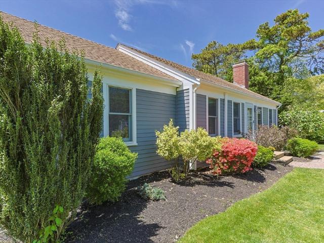 11 Mary David Rd