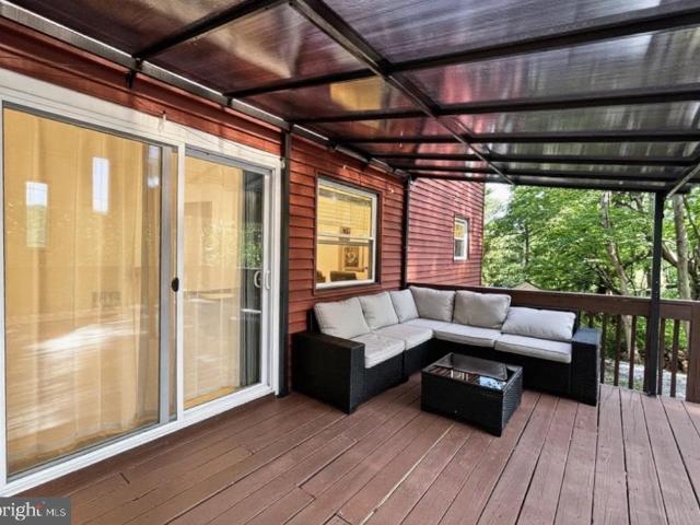 11 Meadowview Drive