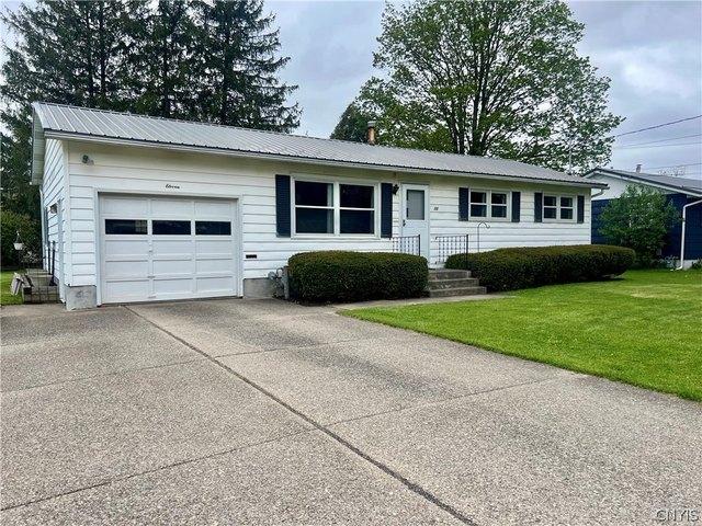 11 Meadow Dr, Homer, NY 13077