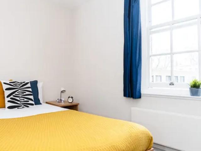 11 Mecklenburgh Square, London, WC1N 2AD, United Kingdom | Room for rent #165355320 | Rentberry