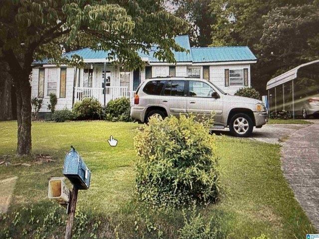 11 Mimosa St, Talladega, AL 35160
