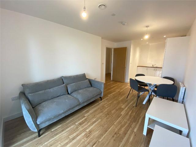 11 Michigan Avenue, Greater Manchester, Salford Quays M50, 2 bed flat to rent, £1,350 pcm | PrimeLocation