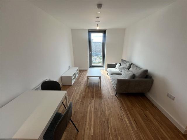 11 Michigan Avenue, Salford Quays M50, 1 bed flat to rent, £1,100 pcm | PrimeLocation