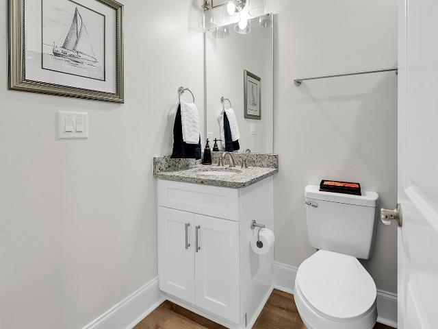 11 Mollusk Ct. 402
