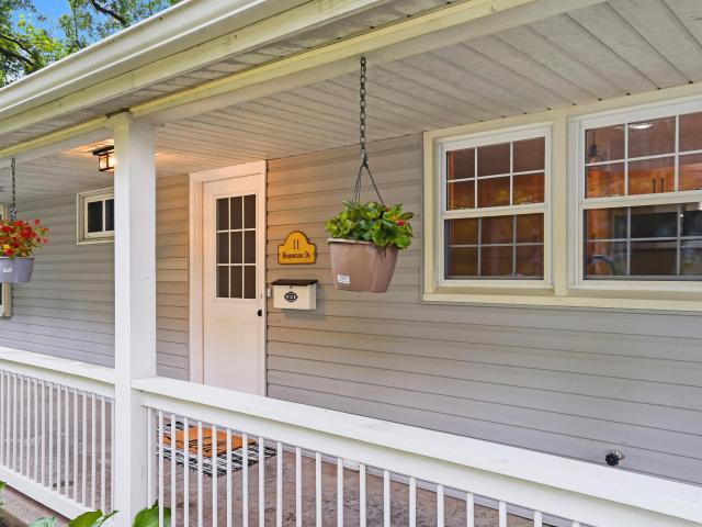 11 morningside dr