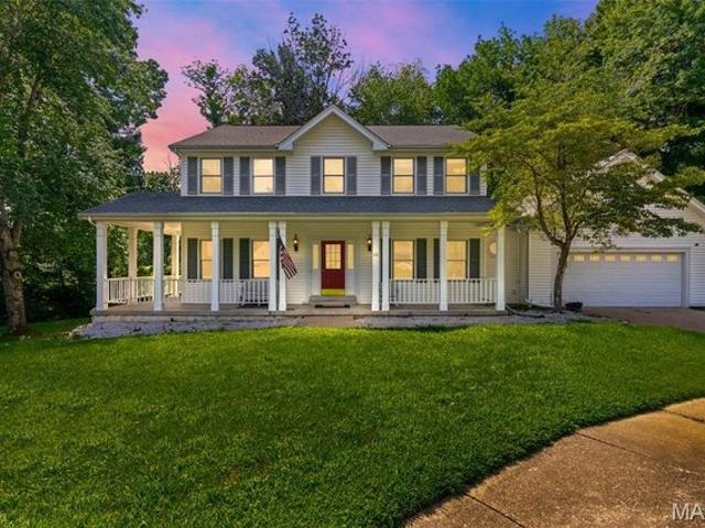 11 Moselle Ct, Hazelwood, MO 63031