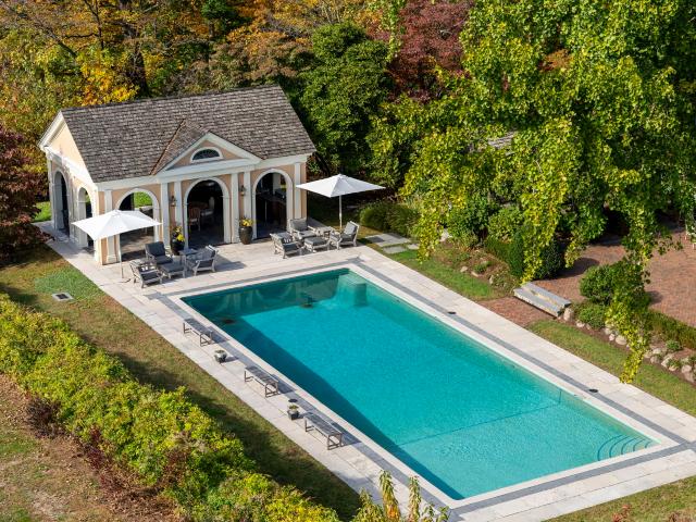 11 Mountain Spring Rd, Farmington, CT 06032 | MLS #24100