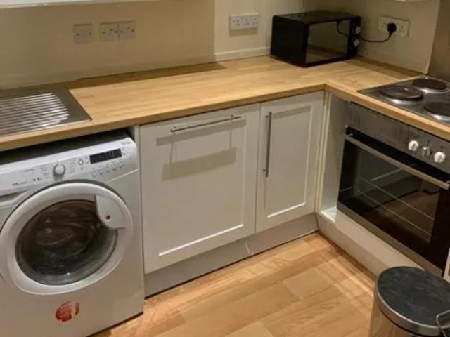 11 Murieston Crescent, City of Edinburgh, EH11 2LJ, United Kingdom | 3 bed apartment for rent #133543947 | Rentberry