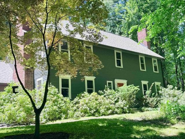 11 Nathan Lord Rd, Amherst, NH 03031