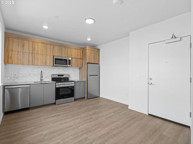 11 NE 55th Ave, Portland, OR 97213 | MLS #619792