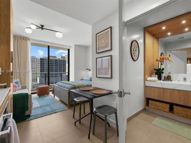 11 NE 6th St Unit 1615, Miami, FL 33132