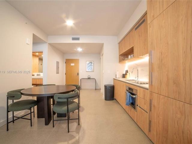 11 NE 6th Unit 1104, Miami, FL 33132