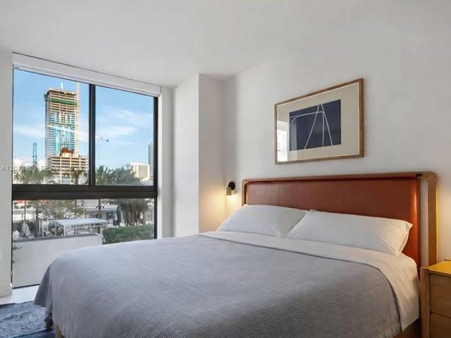 11 NE 6th Unit 1210, Miami, FL 33132