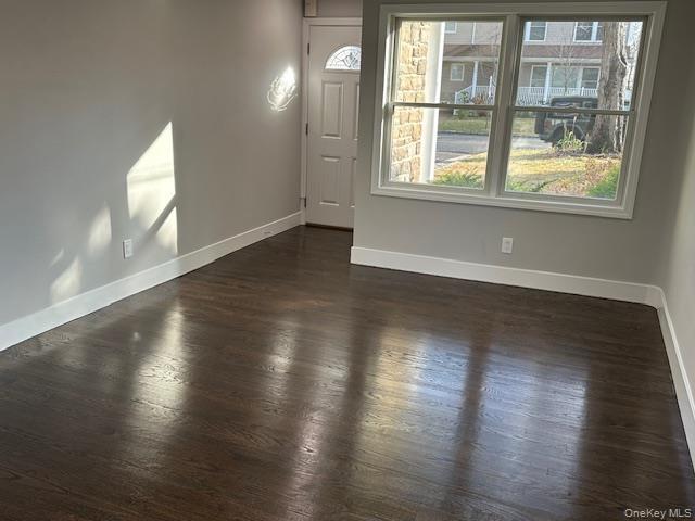 11 Nesaquake Avenue 1st Fl