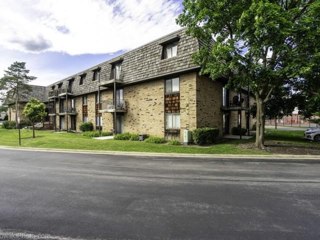 11 Oak Creek Dr Apt 1120, Buffalo Grove, IL 60089