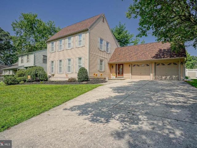 11 Oak Street