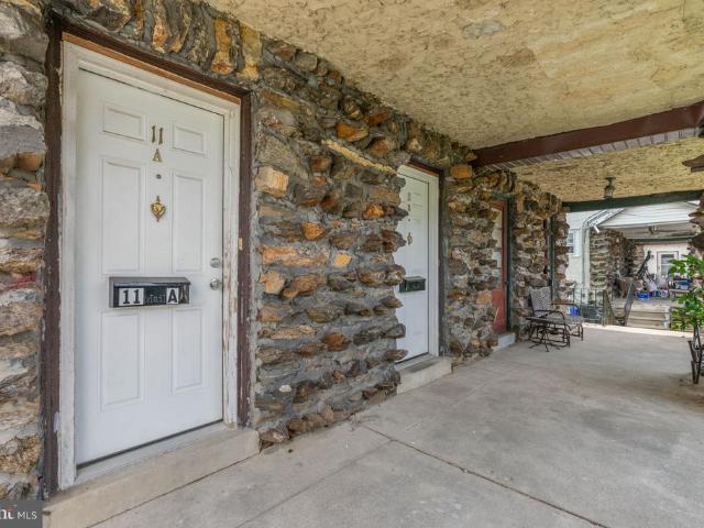 11 Oakley Road