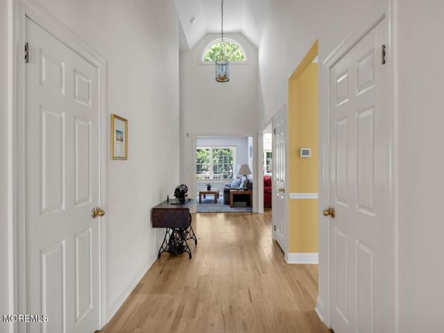 11 Old Farm Road