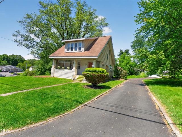 11 Orchard Terrace