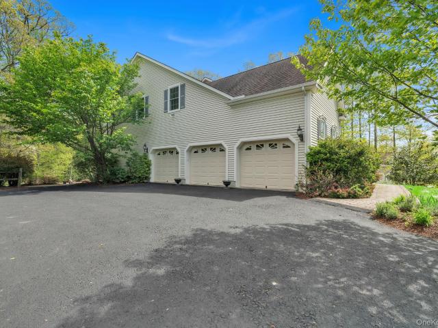 11 Orr Hatch Drive