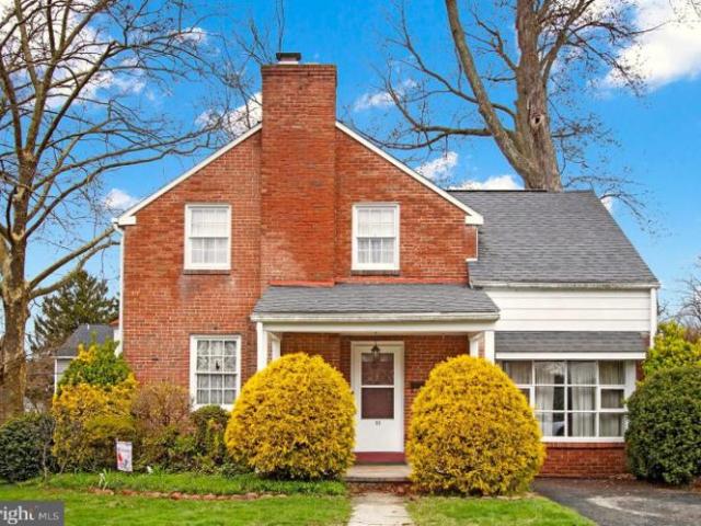 11 Oxford Ave, Reading, PA 19609