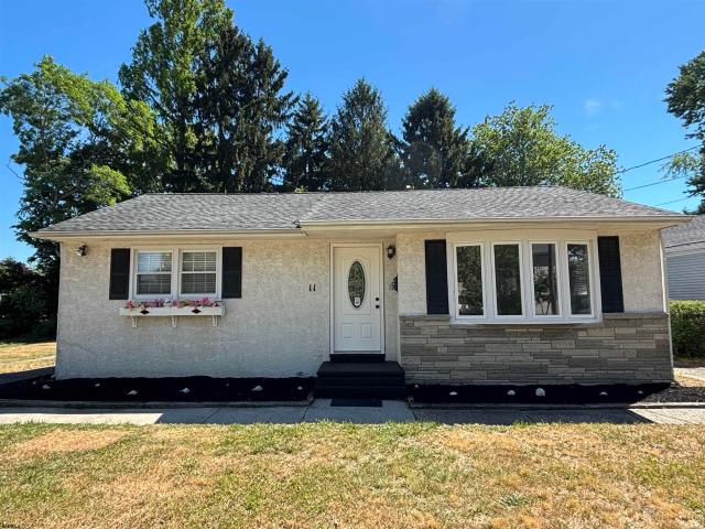 11 Oxford Dr