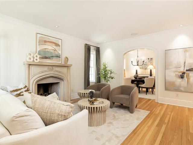 11 Park Circle NE