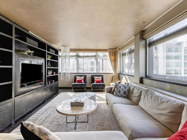 11 Park Towers, 2 Brick Street, Mayfair W1J, 4 bed flat to rent, £9,100 pcm | PrimeLocation