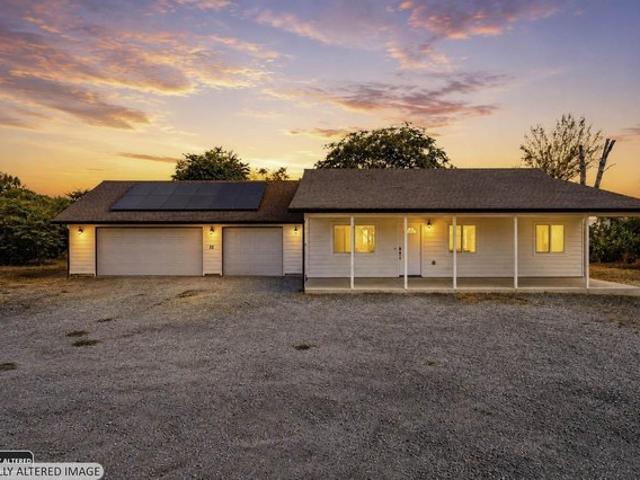 11 Pastor Ln, Knightsen, CA 94513
