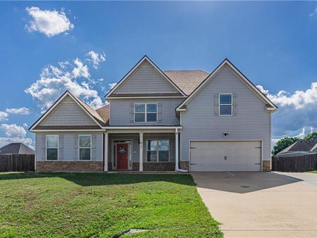 11 Pawnee Trl, Fort Mitchell, AL 36856