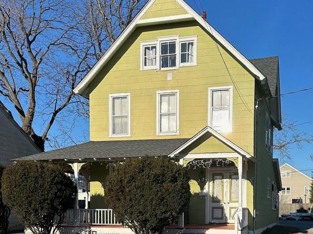 11 Pearce Avenue