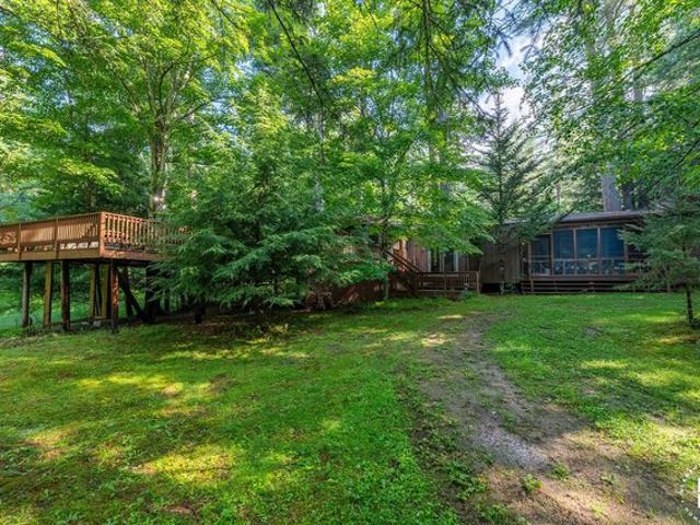 11 Phelps Brook Ln, Keene Valley, NY 12943