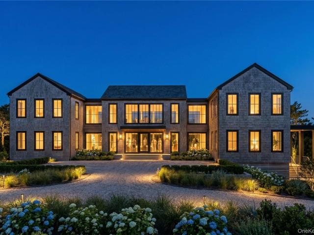 11 Pine Tree Lane