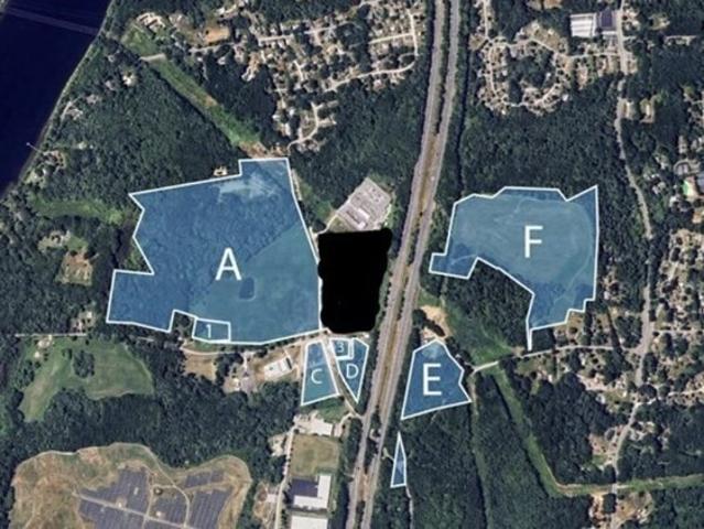 11 Pond Hill Rd, Amesbury, MA 01913