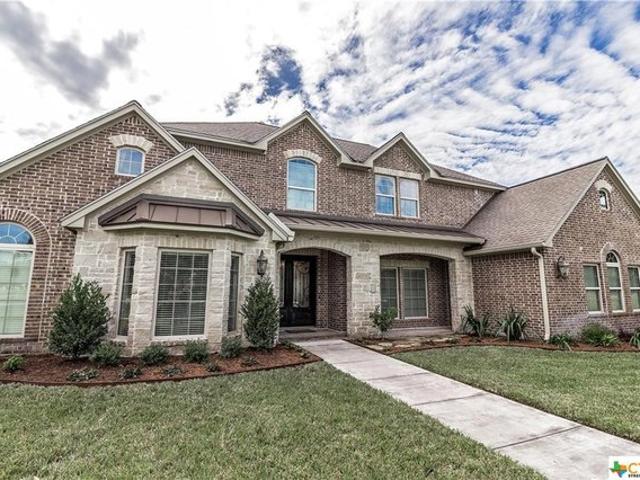 11 Post Oak Gln, Inez, TX 77968