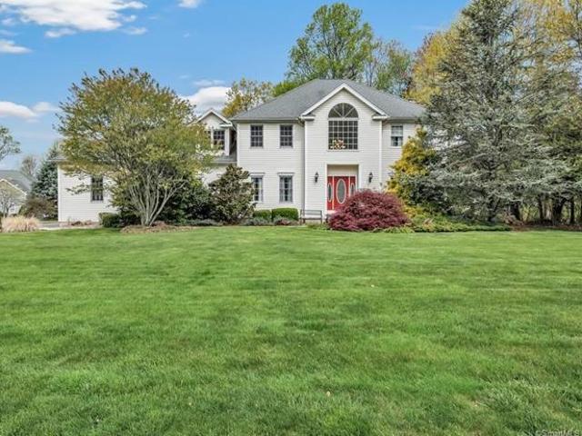 11 Plum Tree Ln, Shelton, CT 06484