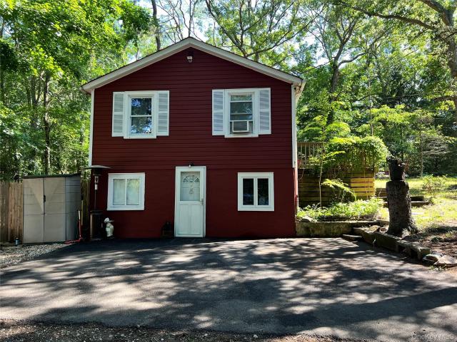 11 Primrose Path