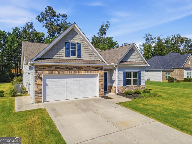 11 Rambling Oaks Drive NE