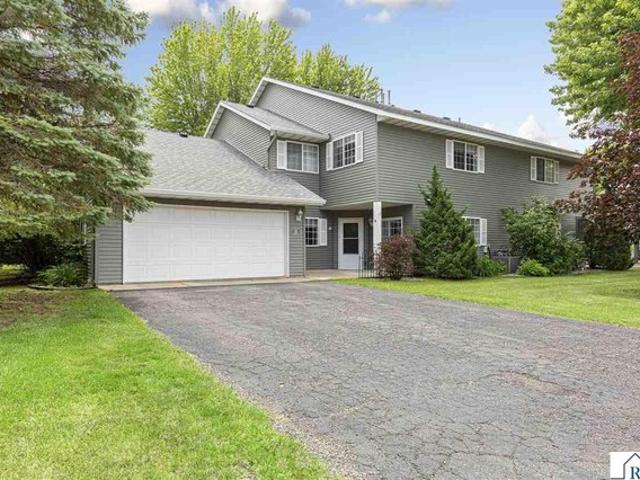 11 Restless Ct, North Mankato, MN 56003