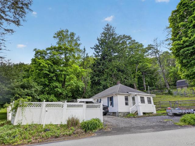 11 Richardsville Road