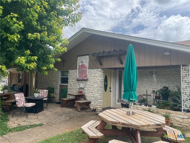 11 Ridgewood Drive