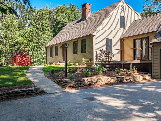 11 Ridgewood Drive