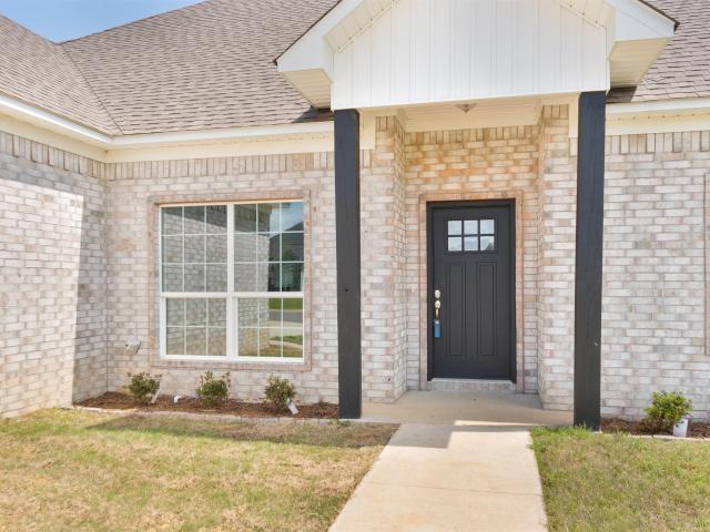 11 River Cliff Drive