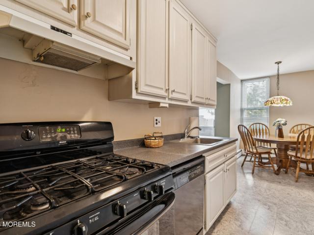 11 River Rd, Unit 11L, Nutley, NJ 07110 | MLS #22604