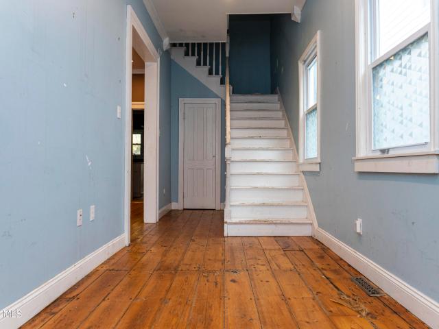 11 River St, Schenectady, NY 12305 | MLS #202528