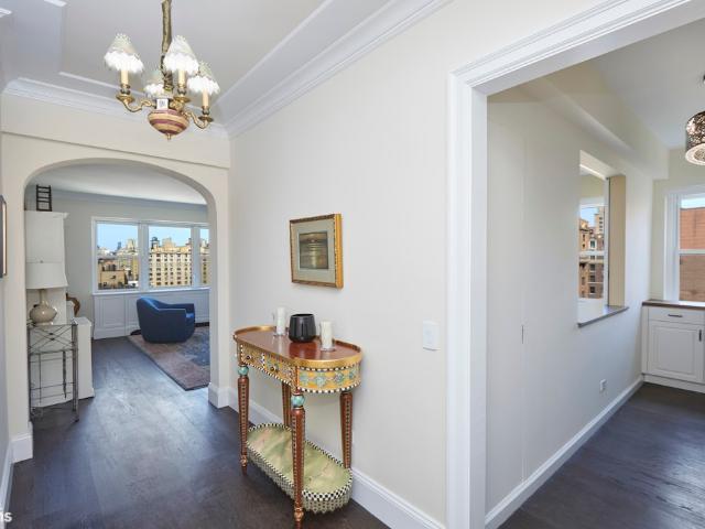 11 Riverside Drive, New York, NY
