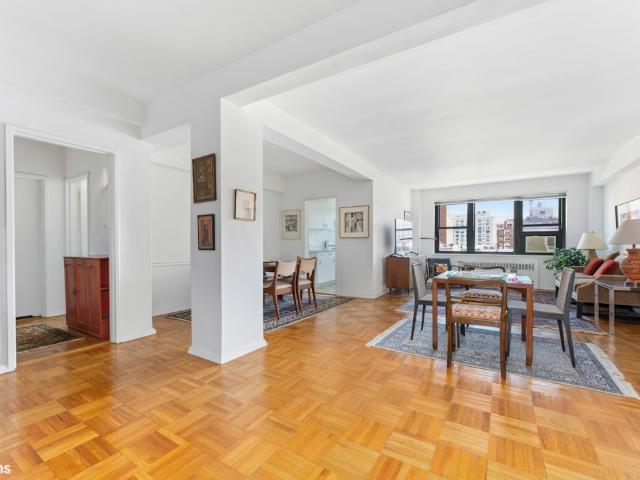 11 Riverside Drive, New York, NY